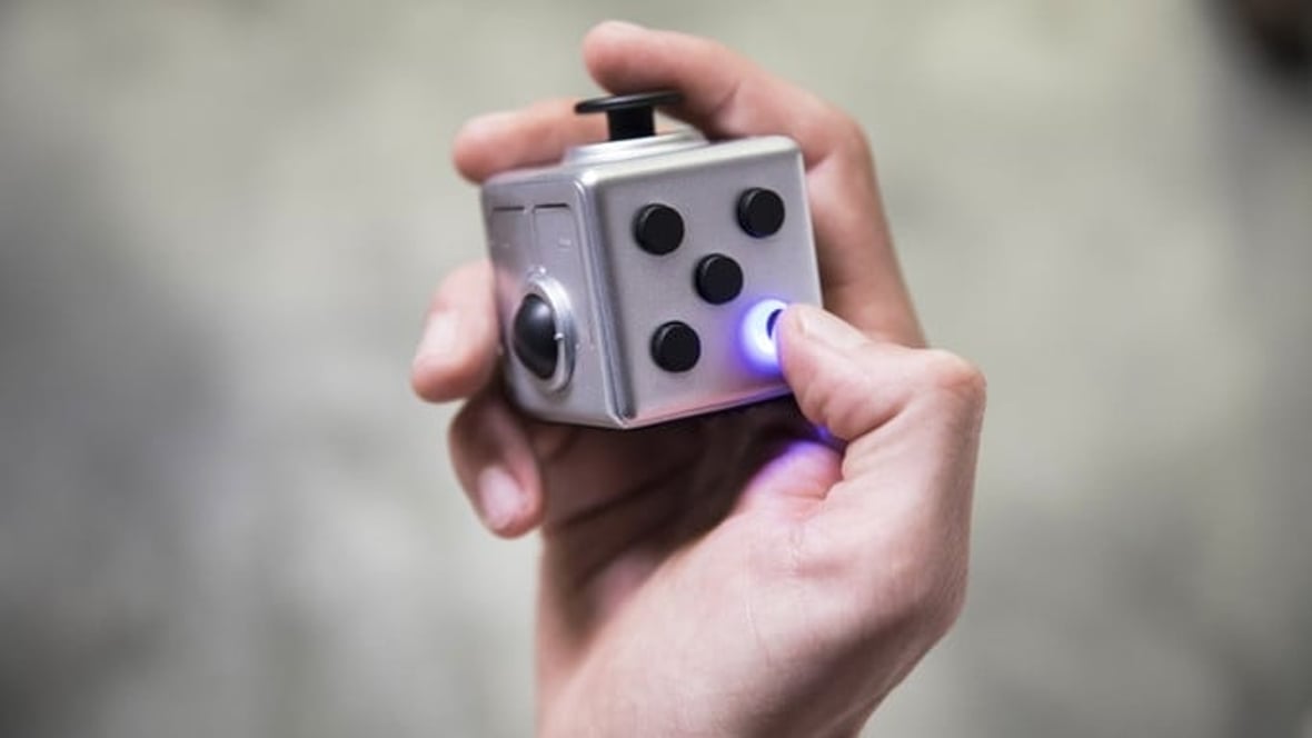Control Your PC and Presentations with a Fidget Cube | All3DP
