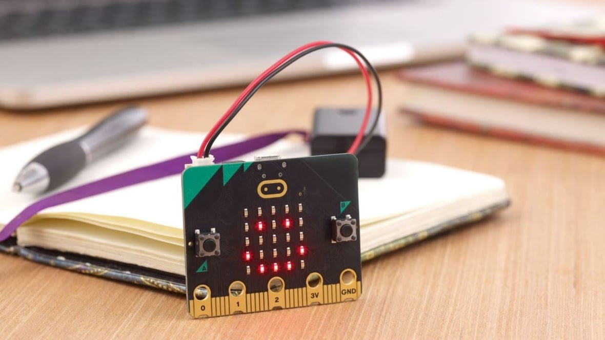 BBC Micro:Bit V2: Review the Specs | All3DP