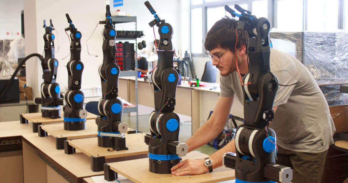 BCN3D Moveo: Fully Open-Source 3D Printed Robot Arm | All3DP