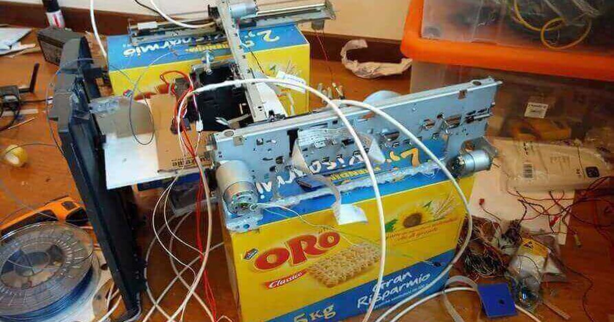 Italian Student Builds a €10 3D Printer from Old Inkjet Printers and 3D ...