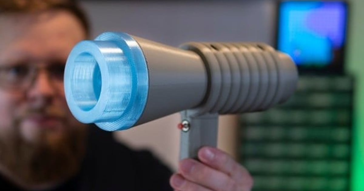 [Project] 3D Print a Human-Scale LEGO Space Blaster With Sounds ...