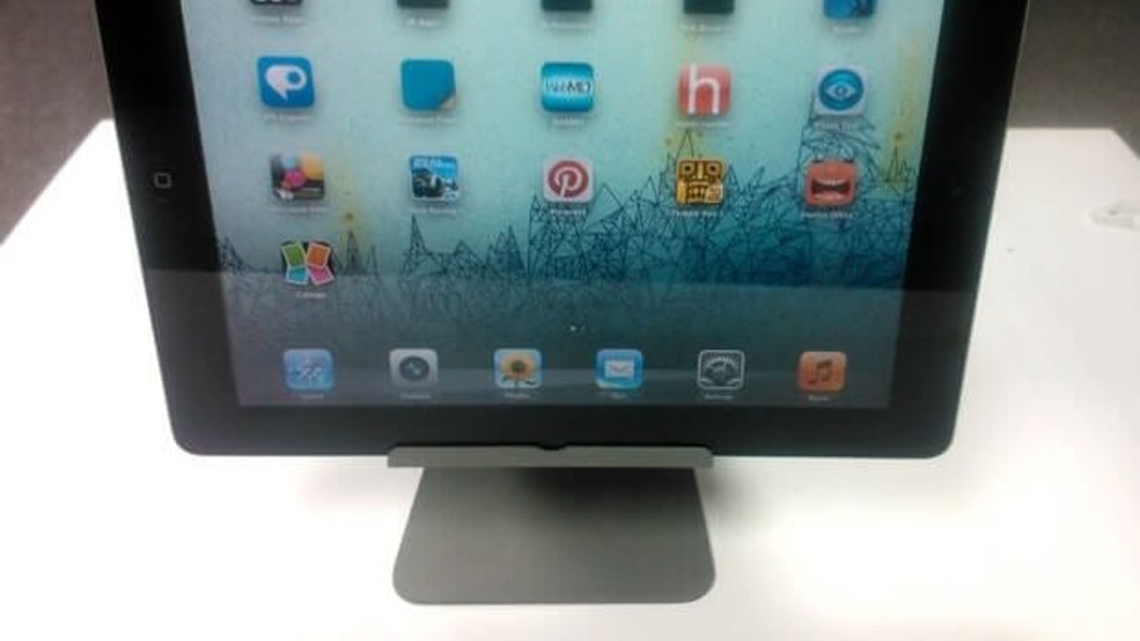 3D Printed iPad Stand in iMac Design | All3DP