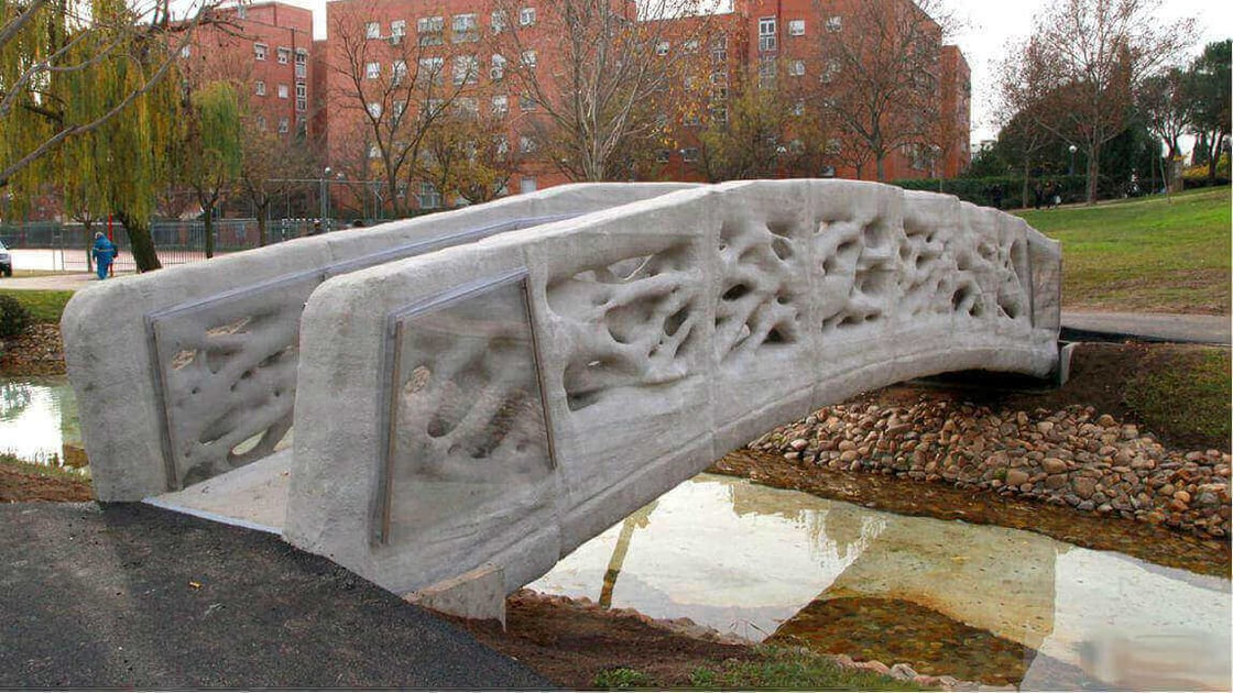 World’s First 3D Printed Pedestrian Bridge Completed in Madrid | All3DP