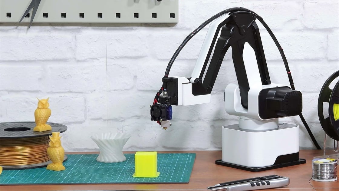 Rotrics All-In-1 Robot Arm Pushes the Limits on Versatility | All3DP
