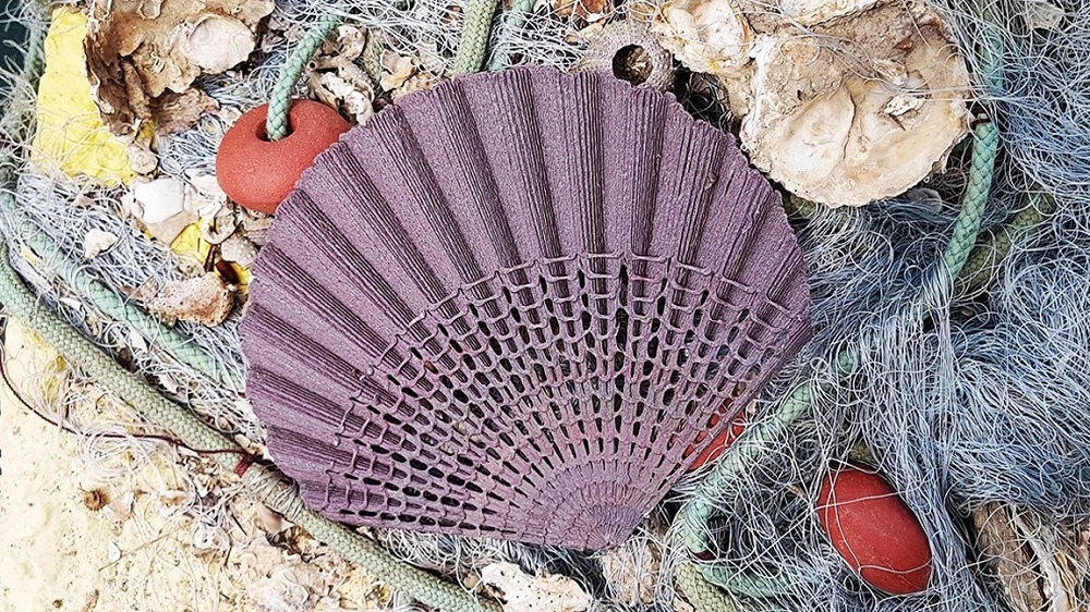 The New Raw Recycles Abandoned Fishing Nets into 3D Printed Seashells ...