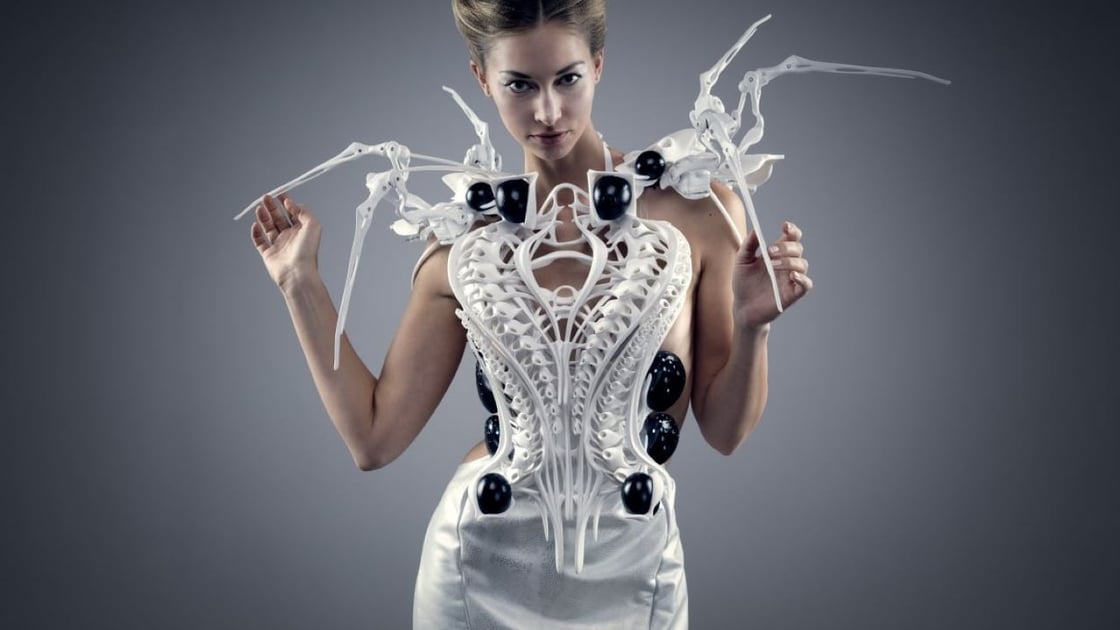 3D Printed Dress: 10 Awesome Projects | All3DP