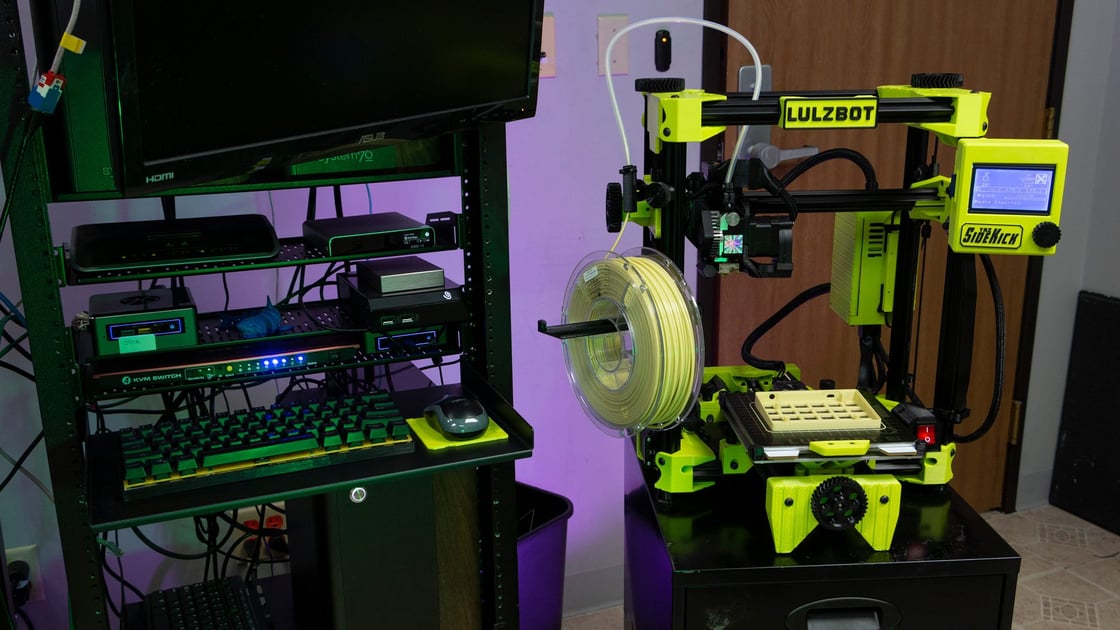New LulzBot Taz SideKick 3D Printer Can Be Whatever You Want it To Be ...