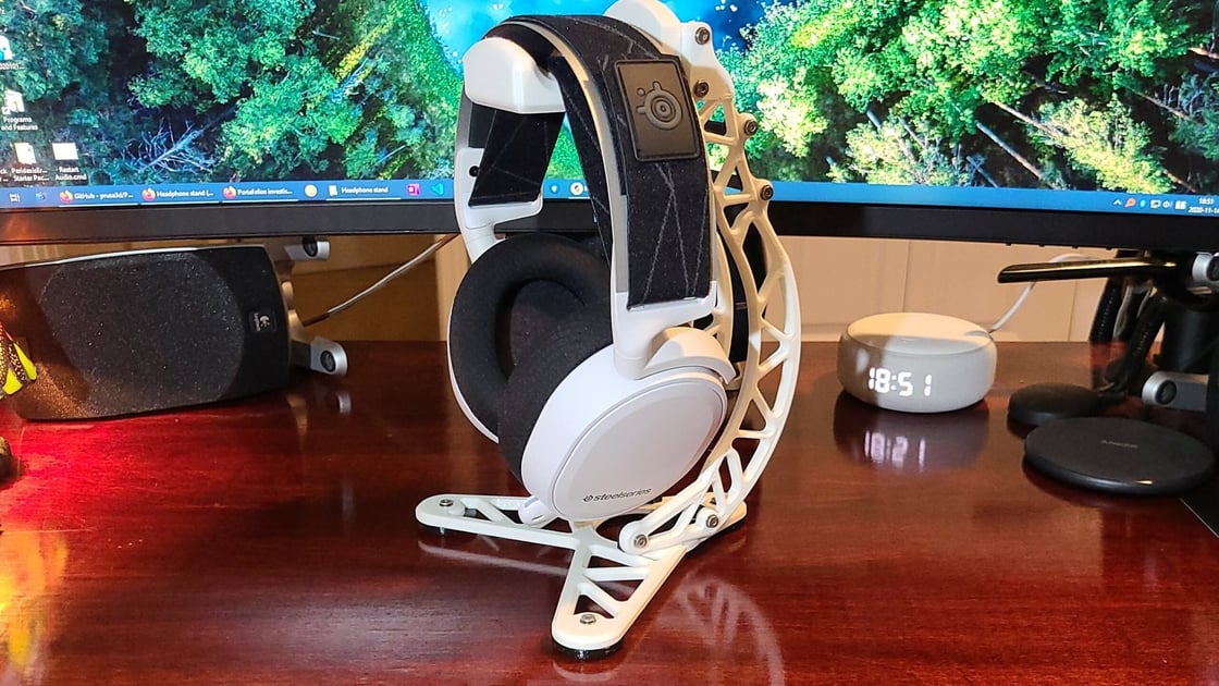 Headphone Stand 3D Print: The Best STL Files | All3DP