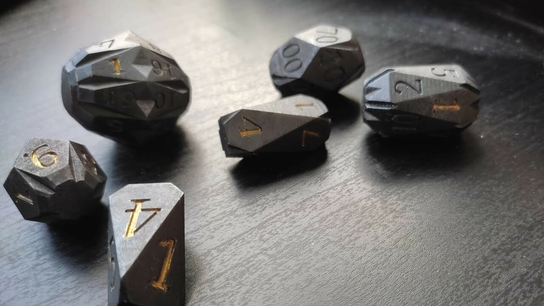 15 Amazing 3D Printed Dice for Board Gamers | All3DP