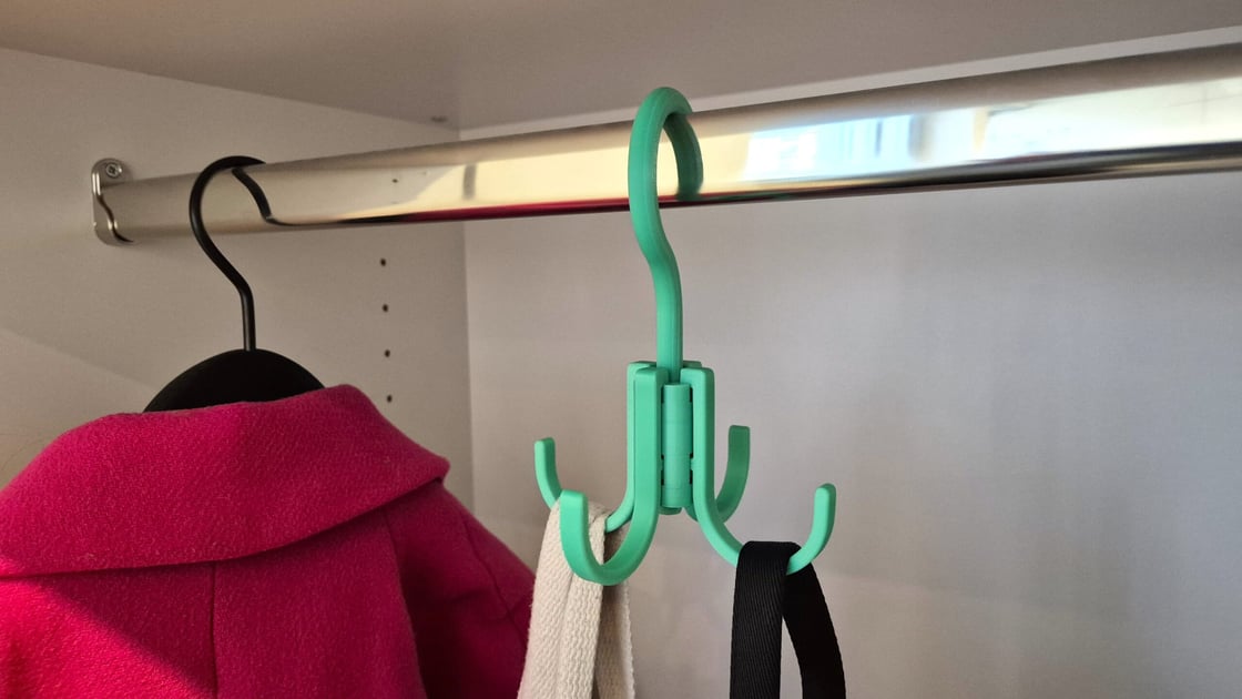 Stand Still and Rotate Your Hanger | All3DP