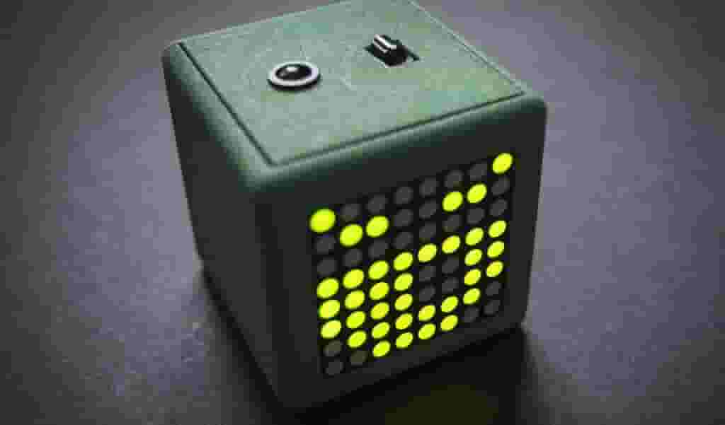 Adafriend is a Virtual Pet Cube for Maker | All3DP