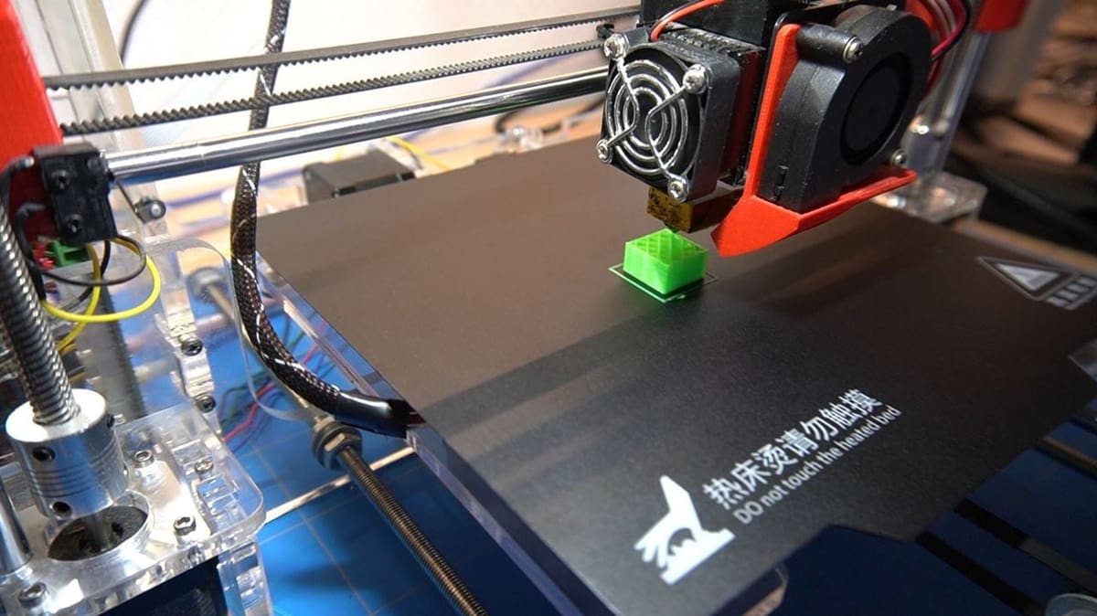 Magnetic vs Polypropylene Build Plate: The Differences | All3DP