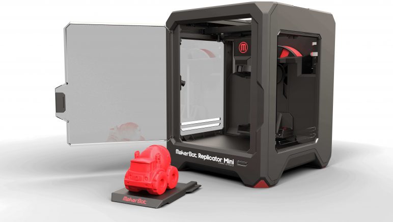 MakerBot Replicator 5th Gen brings convenience for a hefty price | All3DP