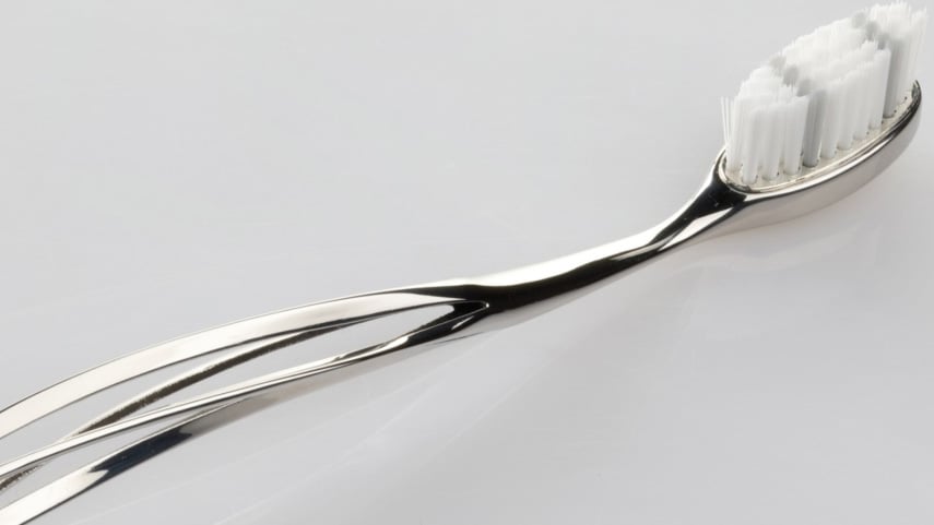 Oral Hygiene for the 1%: Zare 3D Prints Bespoke Metal Toothbrush | All3DP