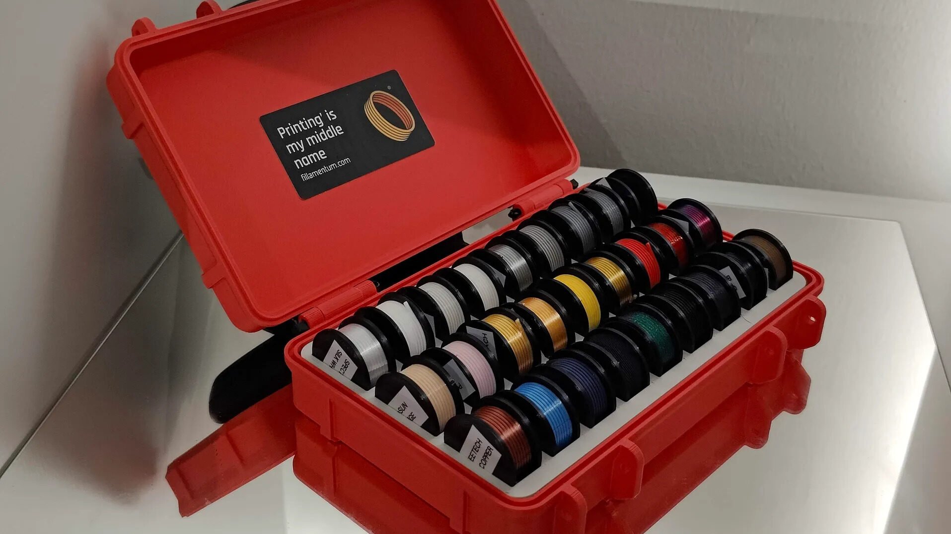 These Mini Filament Spool Swatches Are an Adorable Way to Showcase Your ...